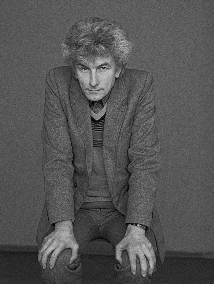 Imants Ziedonis. Latviešu tautas dvēsele – Neighborhood