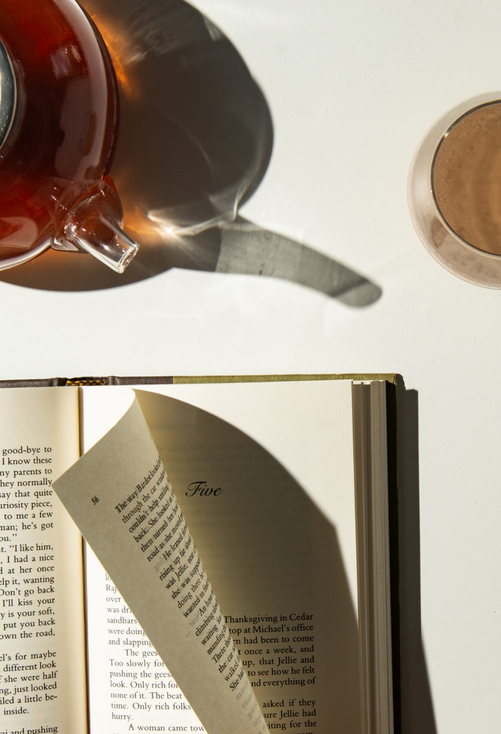 Grāmatas, kafija un vīns: kur Rīgā labi pavadīt laiku ar grāmatu ...